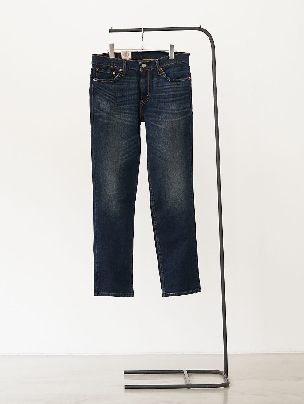 511™ スリムフィット ジーンズ ダークインディゴ – リーバイス®公式オンラインストア