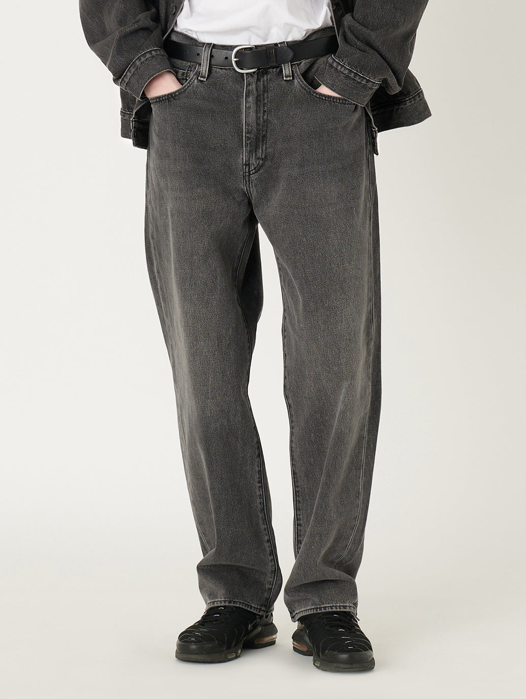 568™ STAY LOOSE ジーンズ ブラック – Levi's Japan Online Shop