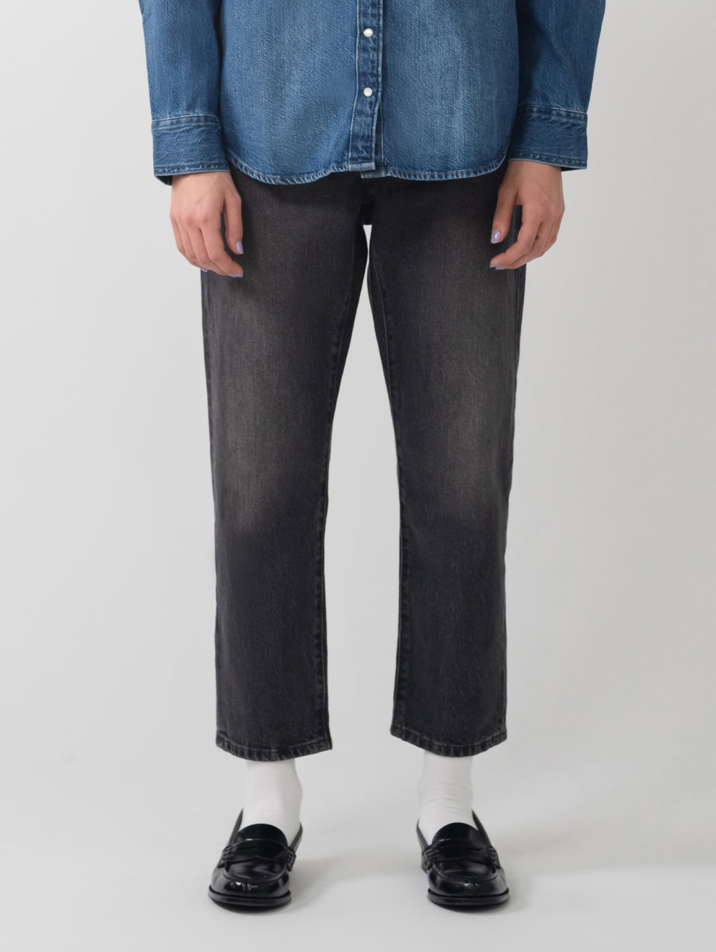 501® CROP ジーンズ ブラック – リーバイス®公式オンラインストア